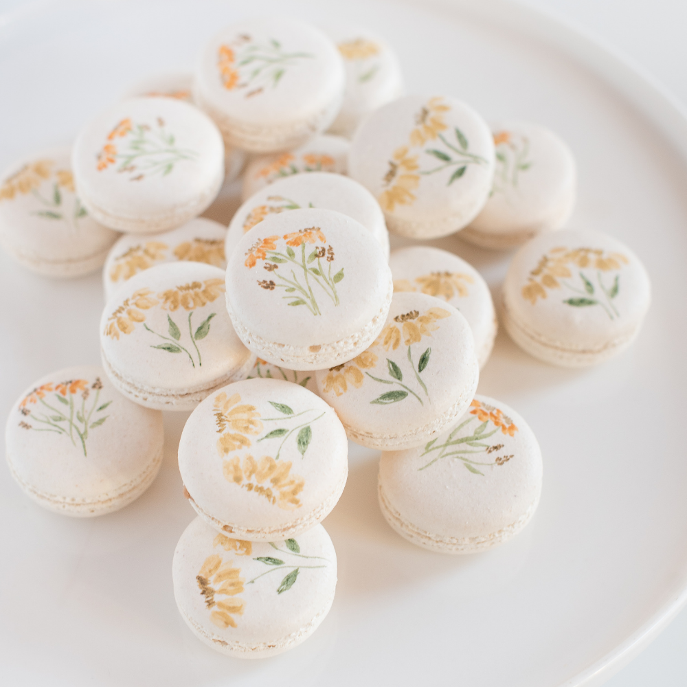 HANDPAINTED MACARONS – Blos Bakery
