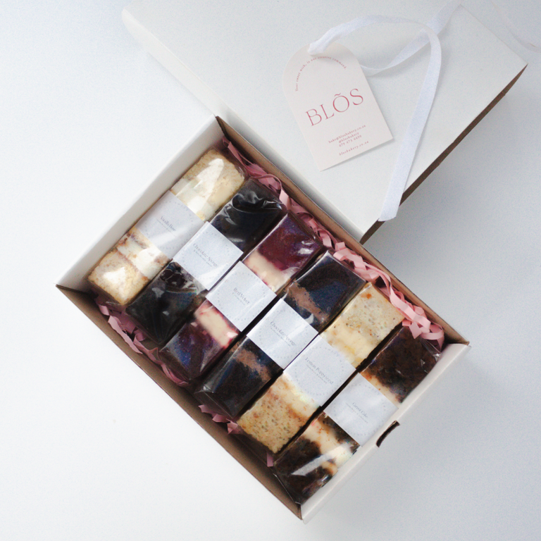 WEDDING CAKE TASTER BOX – Blos Bakery